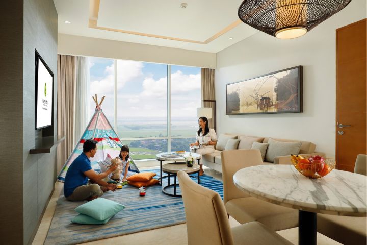 Destinasi Staycation Bersama Keluarga di Resinda Hotel Karawang