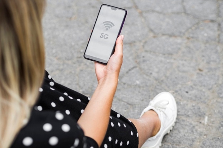 Rekomendasi Handphone 5G untuk Anda yang Butuh Koneksi Cepat